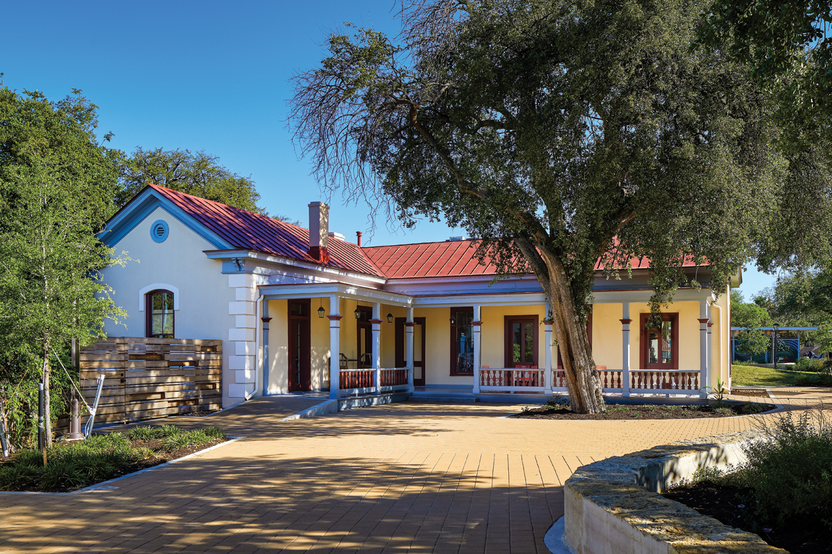 Pereida.2 – Hemisfair